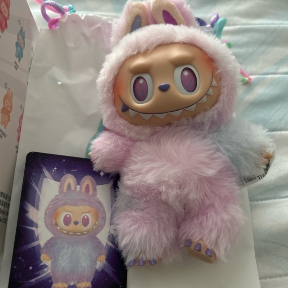 POP MART | Toys | Pop Mart Big Into Energy Series Labubu Luck | Poshmark